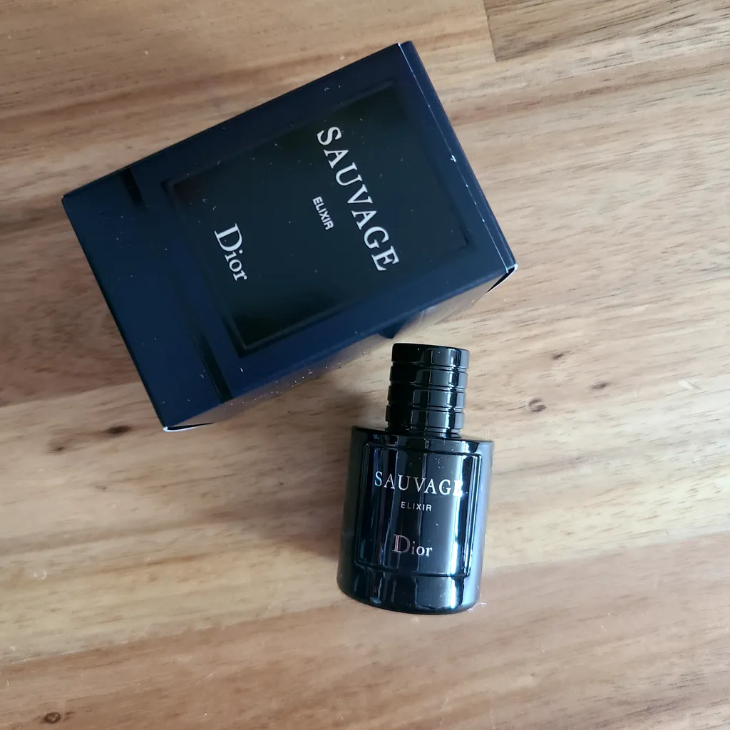 디올 소바쥬 엘릭서 퍼퓸 7.5ml | Croket