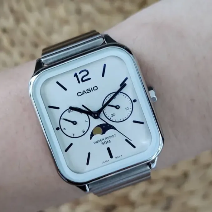 카시오 문페이즈 사각 메탈 시계 애플워치 카플워치 MTP-M305D-7AV | 상품 상세 | 크로켓