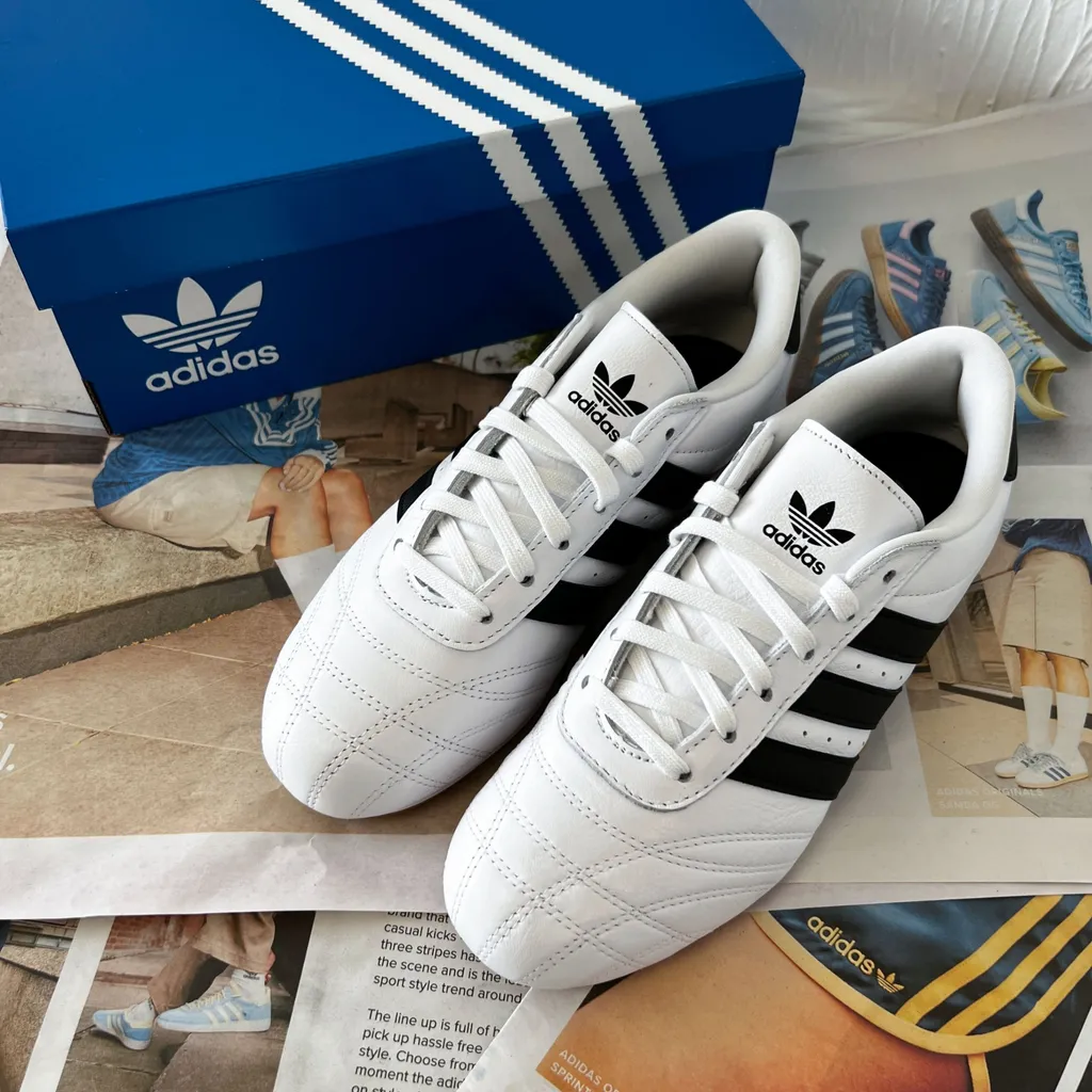 아디다스 오리지널 태권도 레이스 트레이너 스니커즈 운동화 JS1194 | 상품 상세 | 크로켓