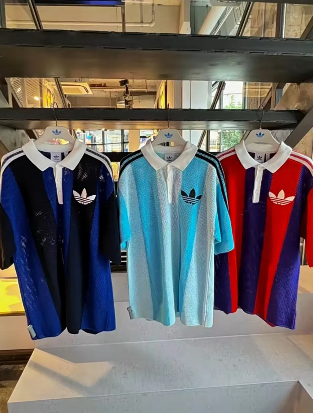 아디다스 X 송포더 뮤트 블록코어 니트 폴로 공용 반팔 티셔츠 3컬러 JL5976 JL5986 JL5987 | 상품 상세 | 크로켓