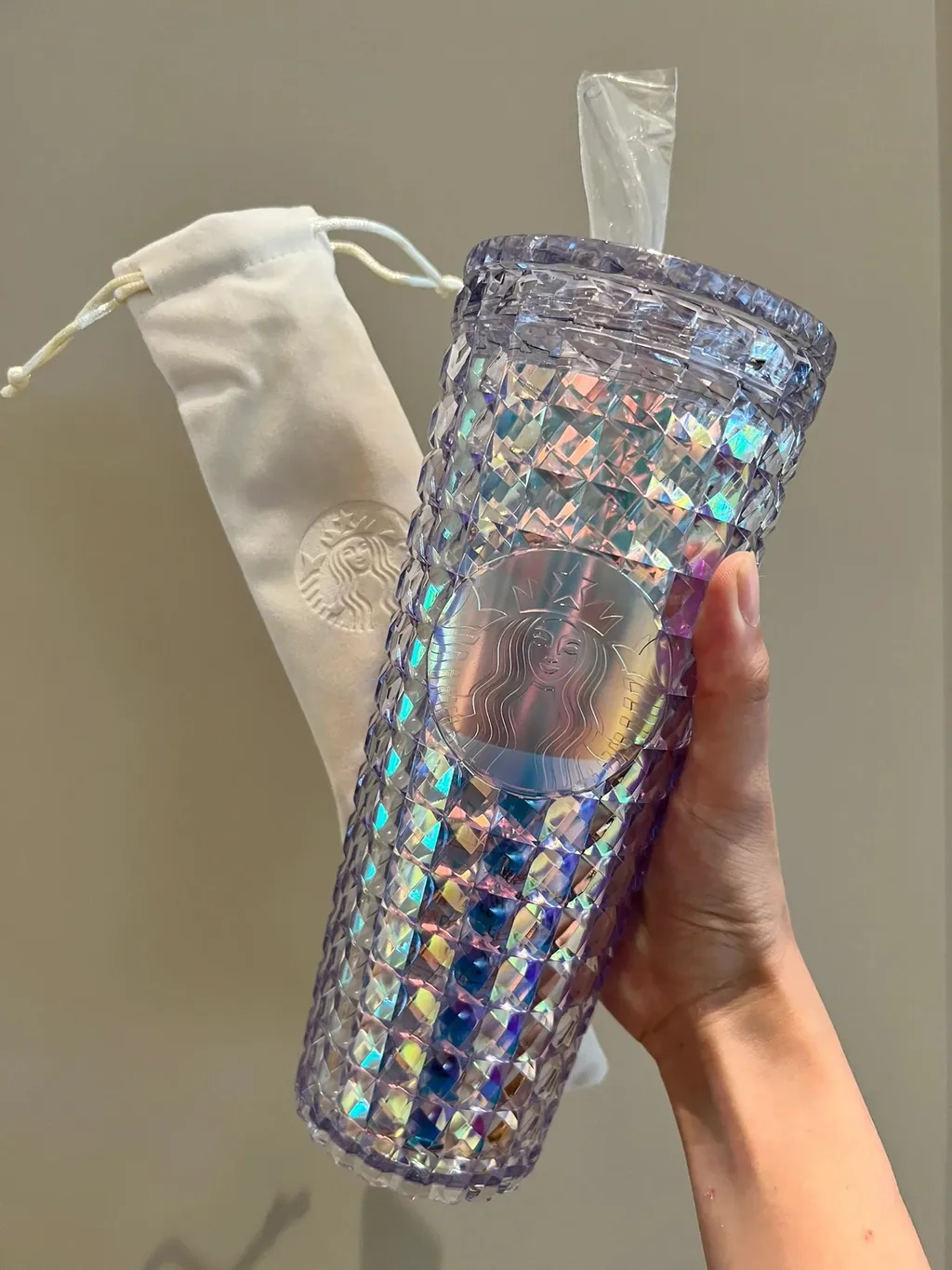 스타벅스 중국 2023 애니버서리MD 실버 오로라 컬러 다이온컵 710ml PP소재 빨대컵 | 상품 상세 | 크로켓