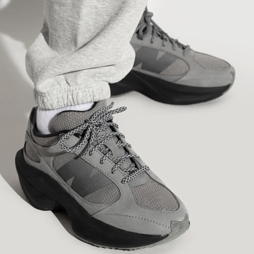 뉴발란스 WRPD 웝트 러너 그레이 블랙 UWRPDLY1 | 크로켓