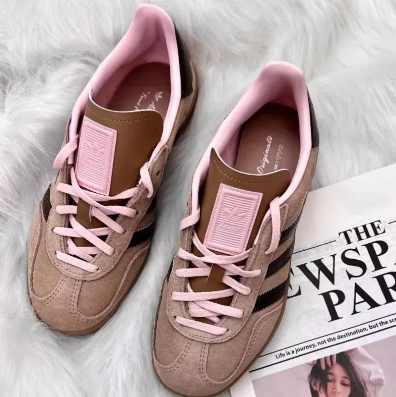 아디다스 OG 가젤 인도어 모카 무스 핑크 JR8028 | 상품 상세 | 크로켓