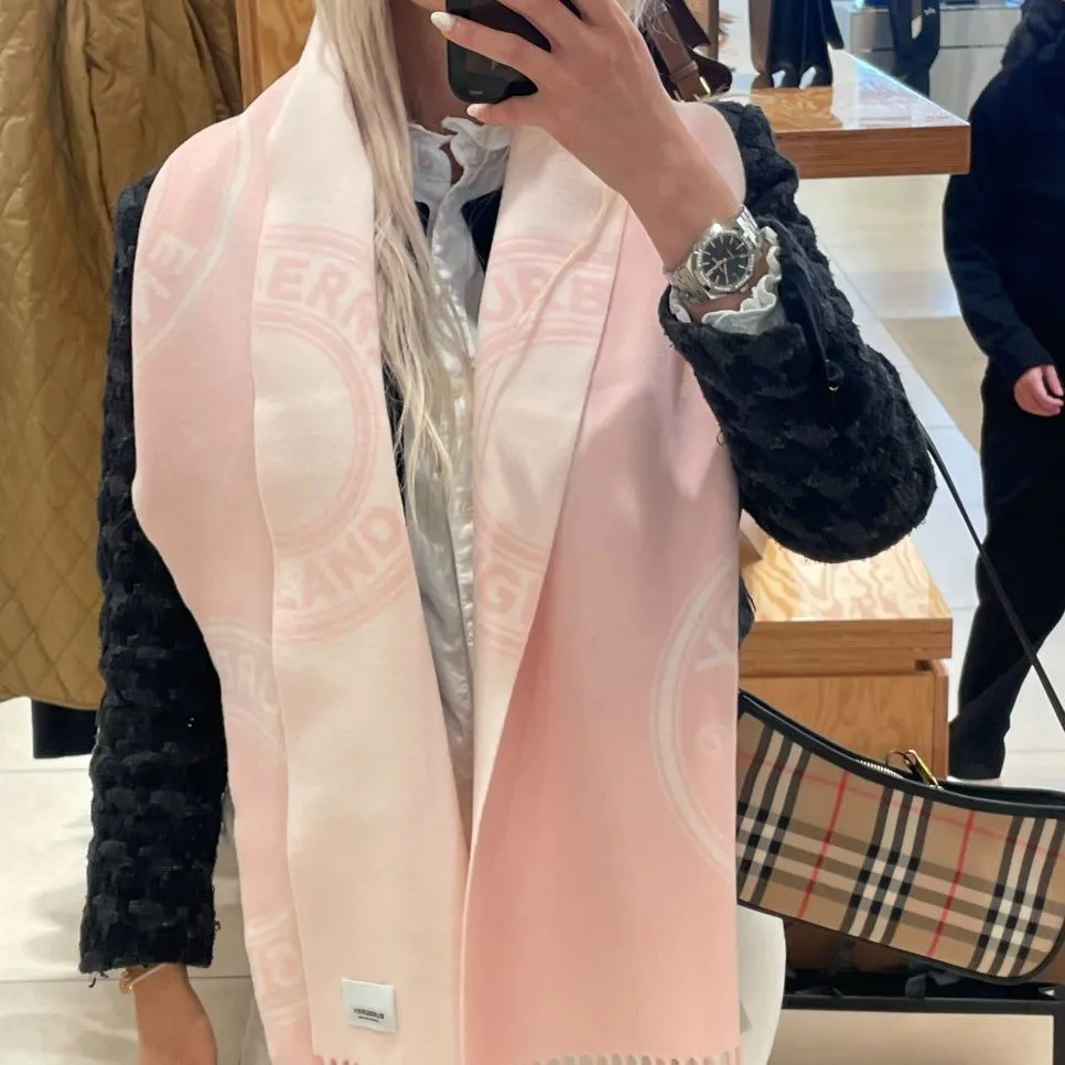 버버리 라운달 자카드 리버시블 울 머플러 스카프 / 80721791 | 크로켓