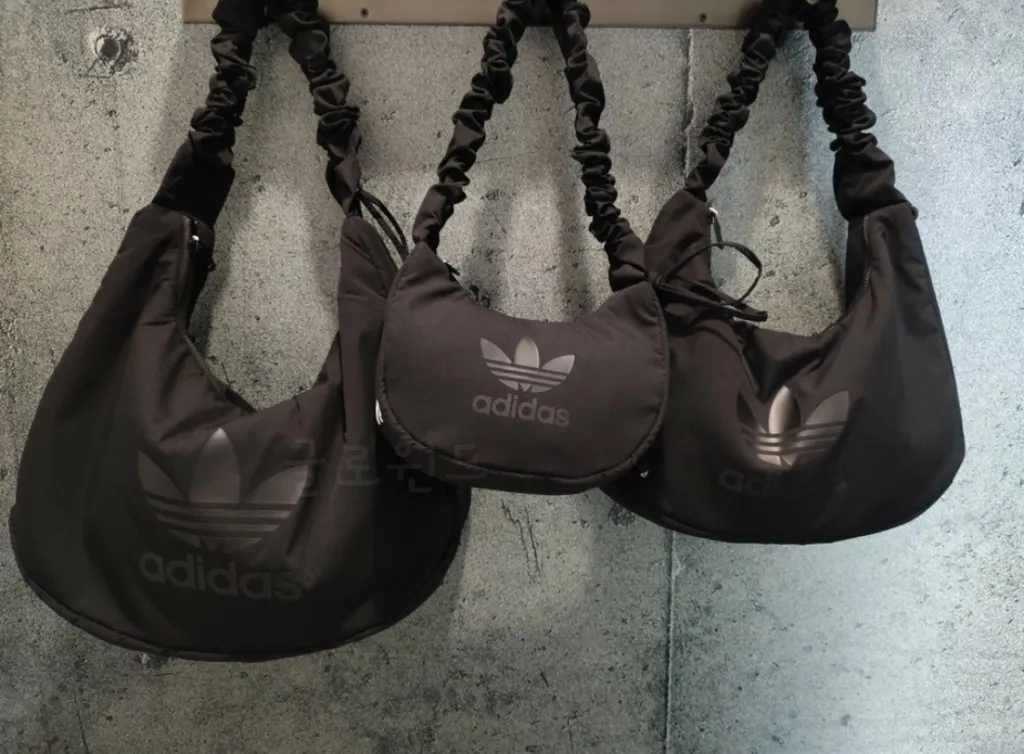 아디다스 오리지널 하프 셔링백 숄더백 호보백 블랙 JP0144 JP0145 JP0146 | 크로켓