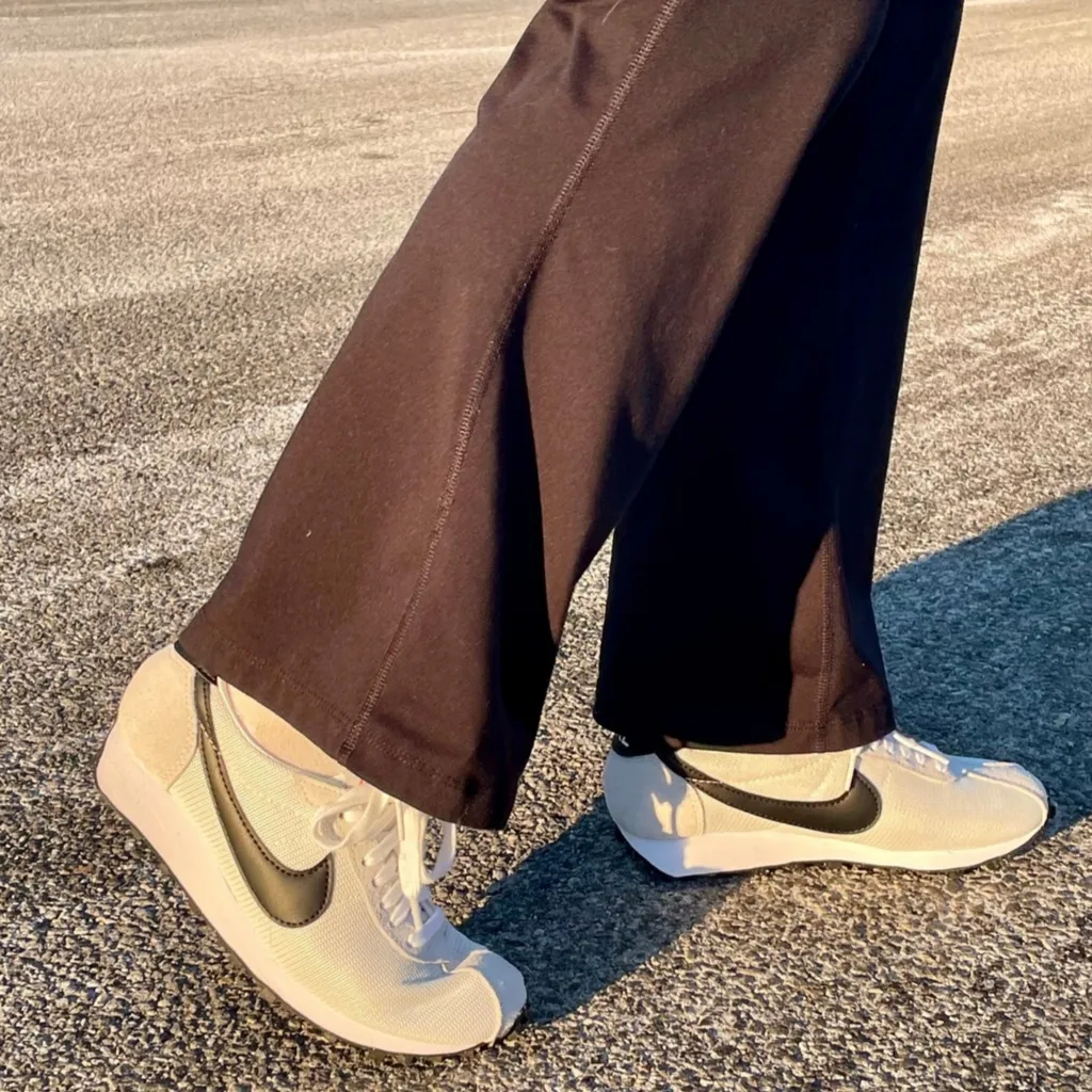 나이키 LD-1000 라이트 아머리 블루 코코넛 밀크 블랙 바로크 브라운 HF3227-400 | 상품 상세 | 크로켓