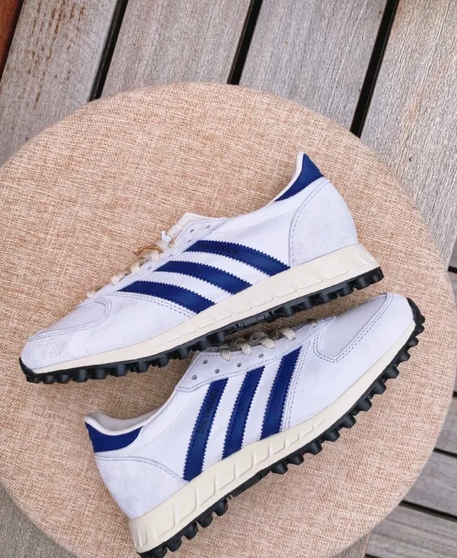 아디다스 TRX 빈티지 그레이 화이트 FY3650 | 크로켓