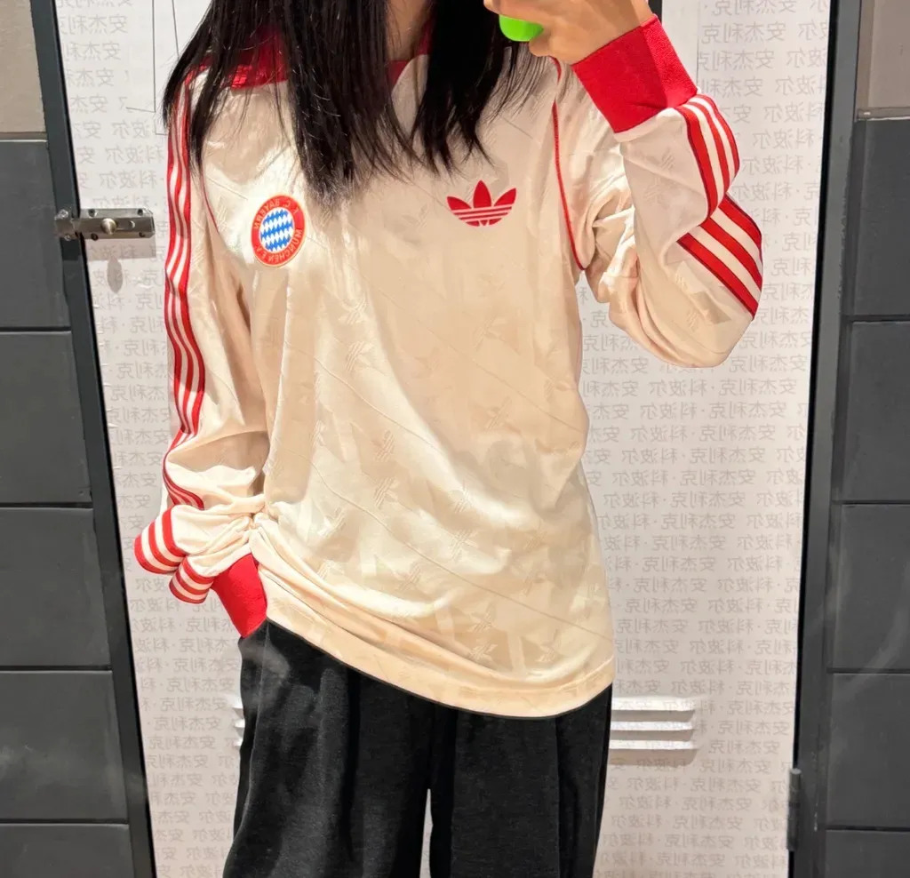 아디다스 바이에른 뮌헨 풋볼 롱슬리브 져지 긴팔 티셔츠 IS6507 | 크로켓