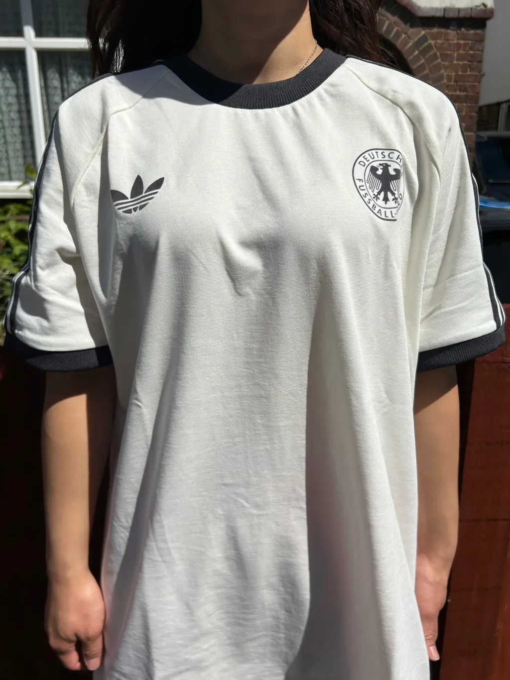 아디다스 독일 아디컬러 클래식 삼선 반팔 티셔츠 오프 화이트 IU2102 | 크로켓