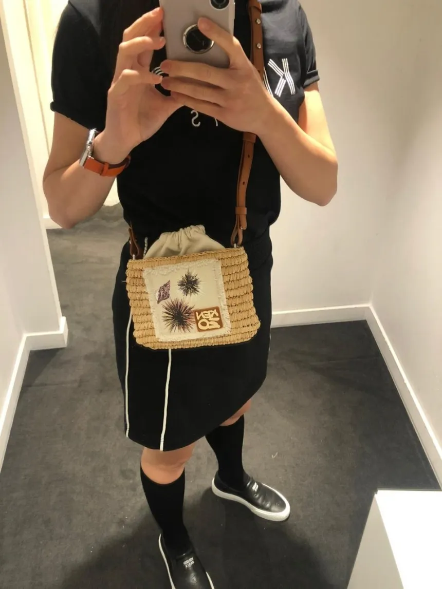 [영국 아울렛 슈퍼세일] 겐조 로고 라피아 스몰백 A5 2PM502 B06 02 | 크로켓