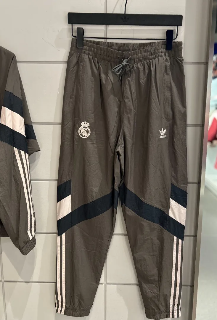 [무료배송]아디다스 오리지널 레알 마드리드 트랙 팬츠 우븐 트레이닝 바지 그레이 JI9480 | 크로켓