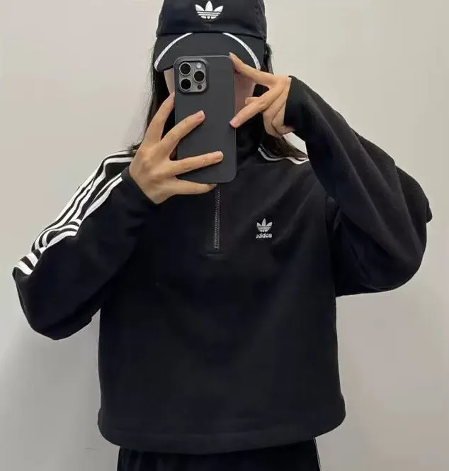 [무료배송] 아디다스 폴라 플리스 크롭 반집업 카라 맨투맨 블랙 IY7266 | 상품 상세 | 크로켓