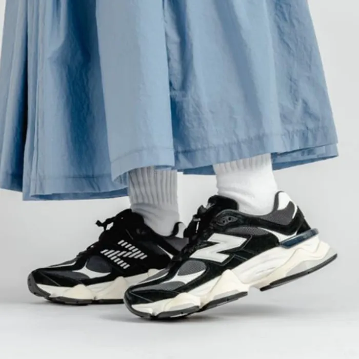 뉴발란스 남녀공용 9060 블랙화이트 U9060AAA | 크로켓