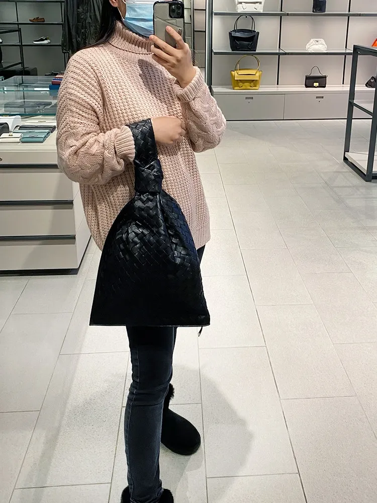 보테가베네타 인트레치아토 나파 15 트위스트백 BLACK 607964 | 상품 상세 | 크로켓