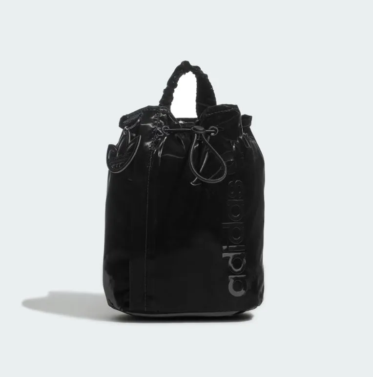 아디다스 오리지널 미니 버킷 백팩 블랙 MINI BUCKET BACKPACK / HK0153 | 크로켓