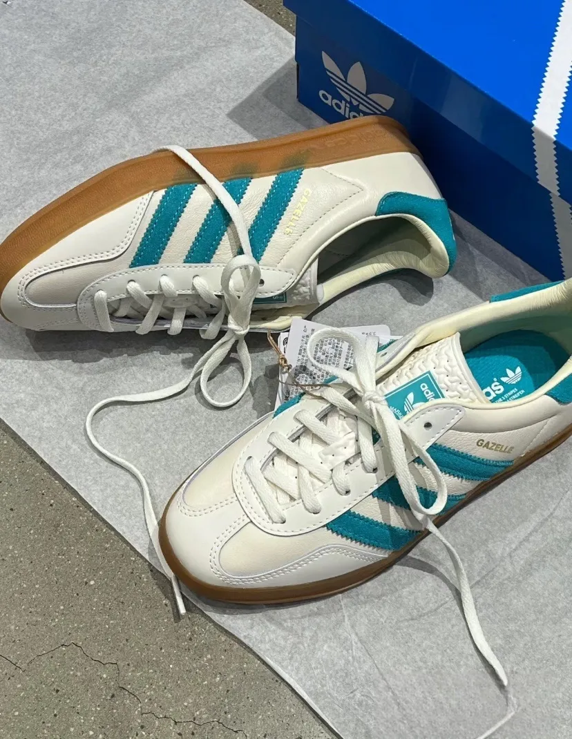 아디다스 오리지널스 가젤 인도어 펄 & 민트 JI2583 | 크로켓