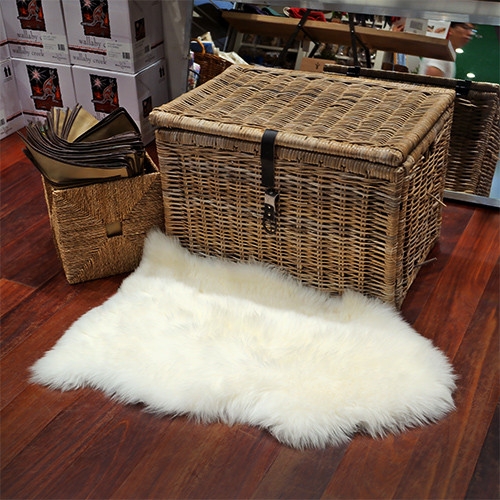 다이너스티 호주 양모 러그 (양 두마리) Australian Wool Rug | 상품 상세 | 크로켓
