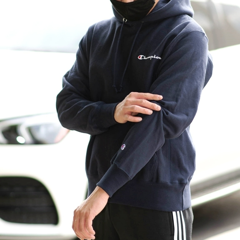 챔피온 리버스위브 후드티셔츠 스몰 로고 GF68 Y06819 | 크로켓