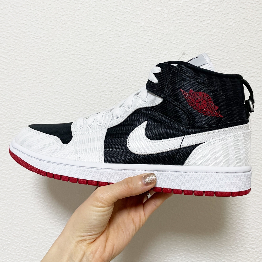 나이키 우먼즈 조던 1 미드 SE 유틸리티 판다 NIKE DD9338-016 | 크로켓
